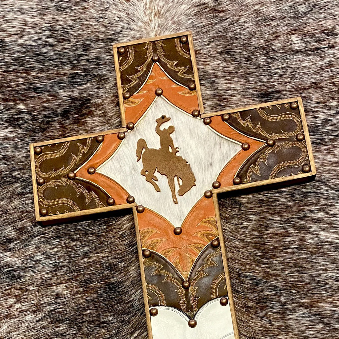 Home & Gift – Rhinestones n Rodeo